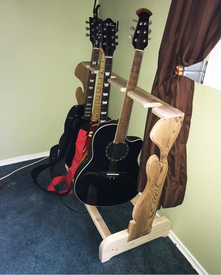 14 DIY Guitar Stand Plans For Organizing Your Guitars - All Sands