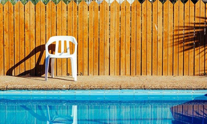 10 DIY Pool Fence Ideas To Make Boundary Around - All Sands