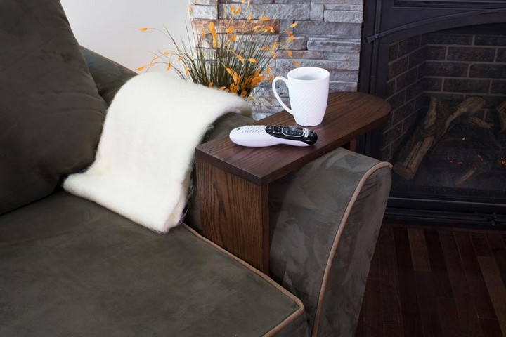 27 DIY Sofa Arm Table Ideas For Living Room - All Sands