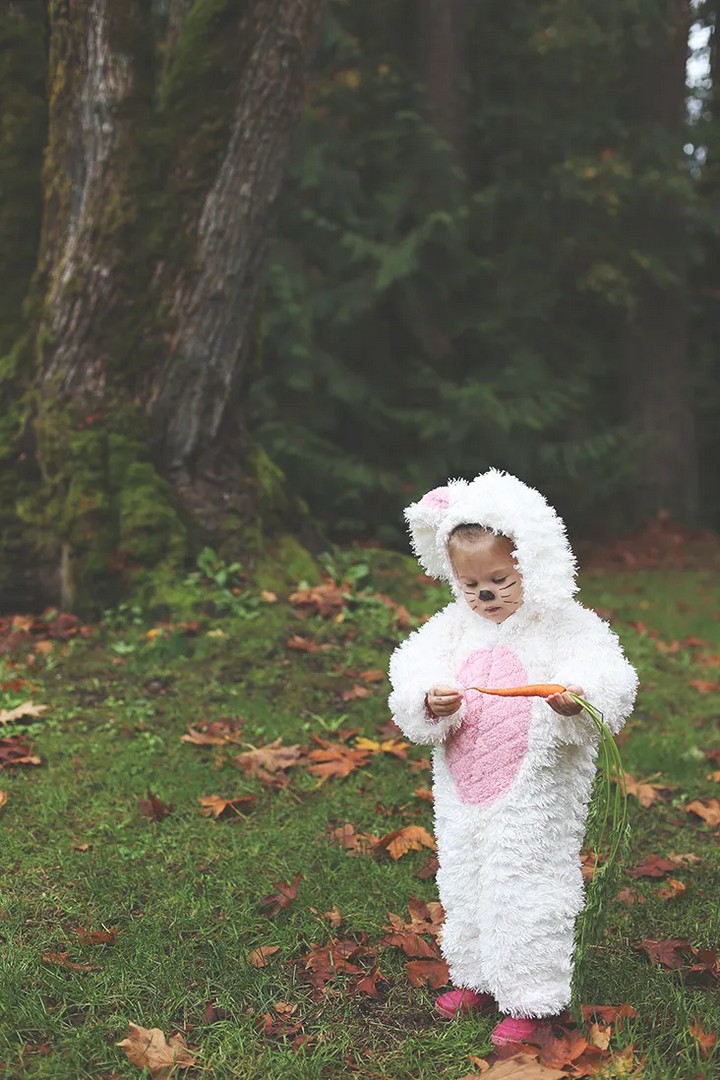 15 Creative & Fun DIY Bunny Costume Ideas - All Sands