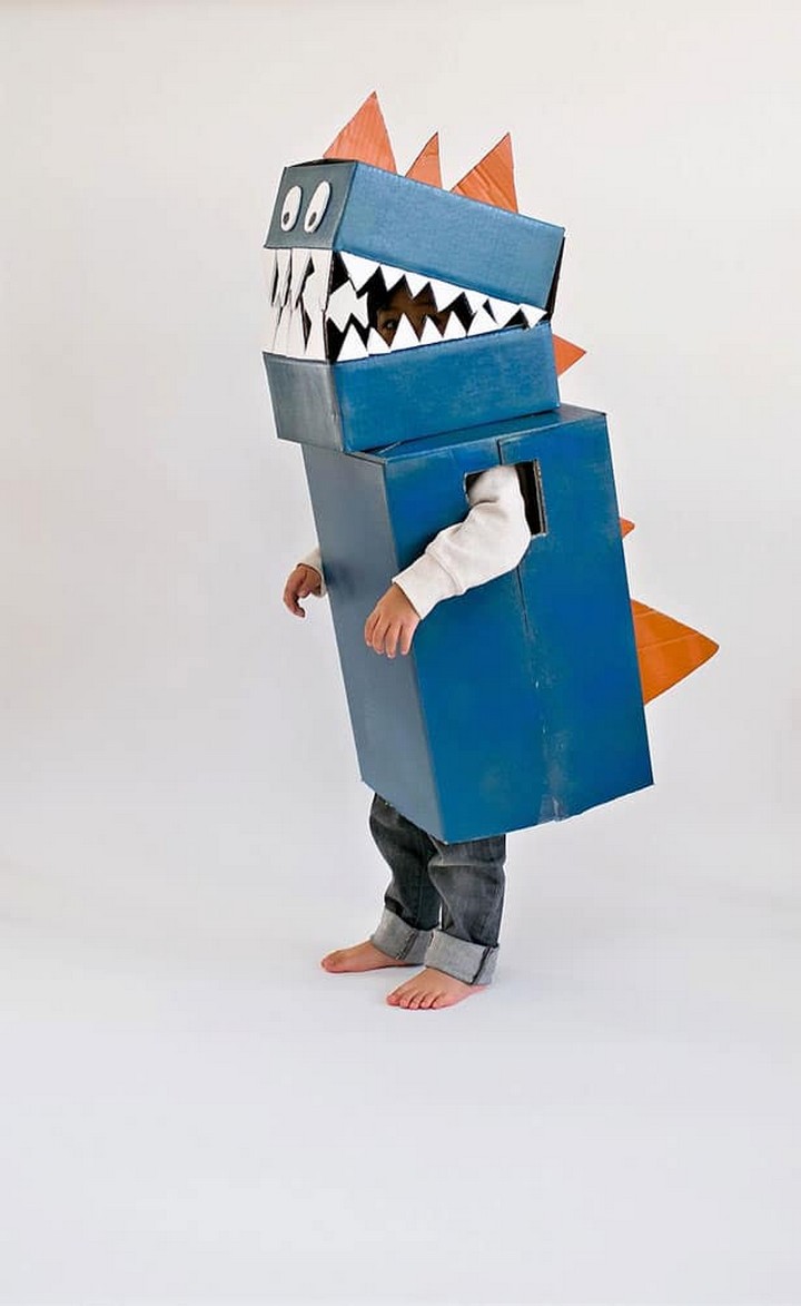 20 Easy And Fun DIY Dinosaur costume Ideas - All Sands