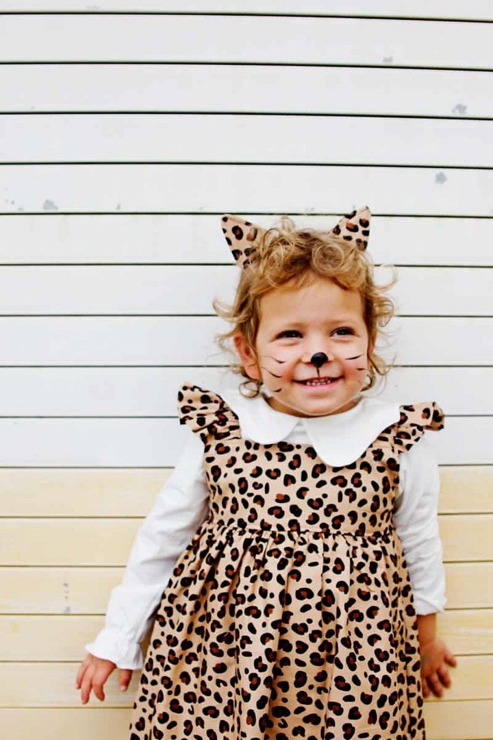 16 DIY Leopard Costume Ideas For Everyone - All Sands