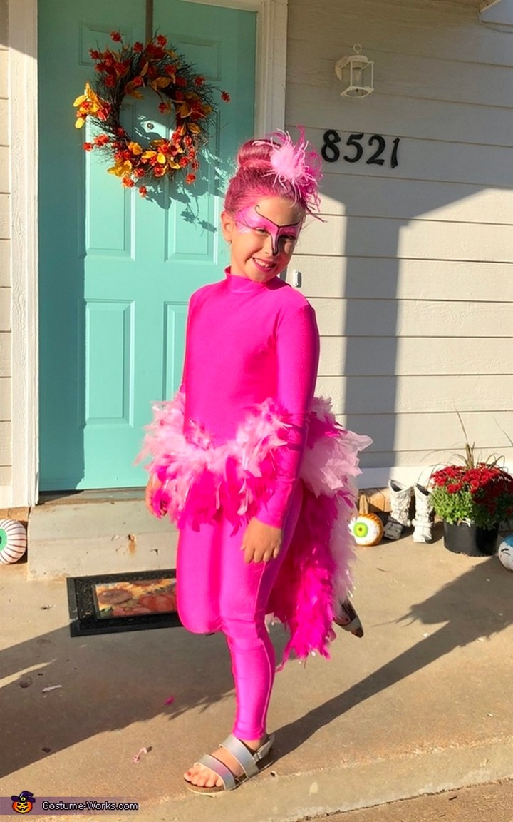 16 Creative DIY Flamingo Costume Ideas For Holiday Season - All Sands