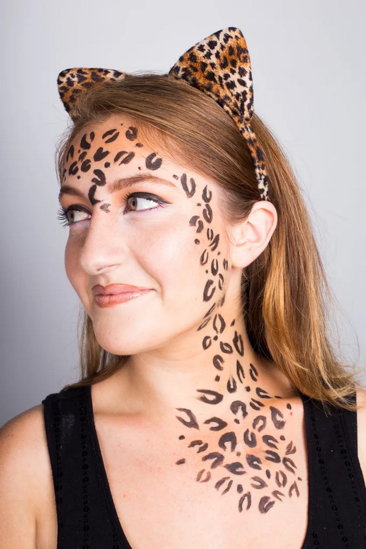 16 DIY Leopard Costume Ideas For Everyone - All Sands