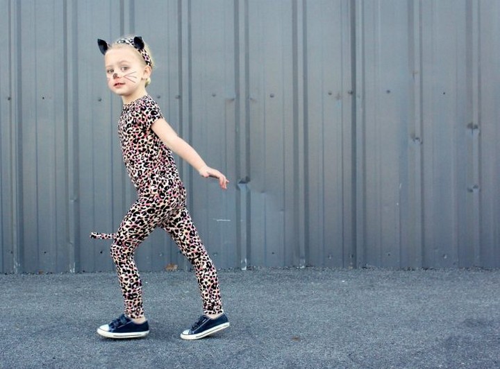16 DIY Leopard Costume Ideas For Everyone - All Sands