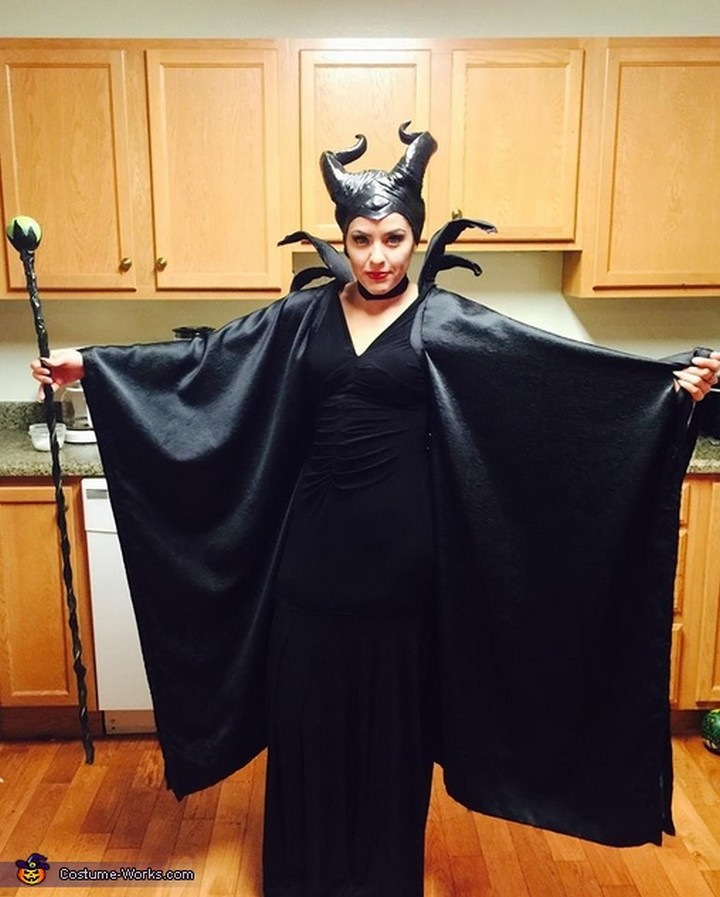 15 Best DIY Maleficent Costume Ideas - All Sands